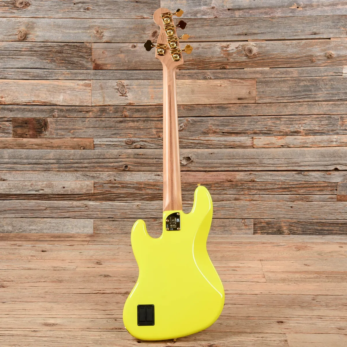 Fender Jazz Bass Yellow Neon Yellow > Guitars Bass | Chicago Music Exchange