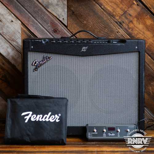 Fender Mustang IV 150-Watt 2x12" Modeling Guitar Combo Black > Amps ...