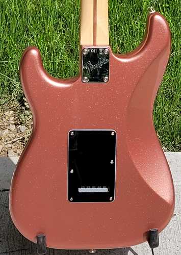 2018 Fender Stratocaster Penny > Guitars Electric Solid Body | Player ...