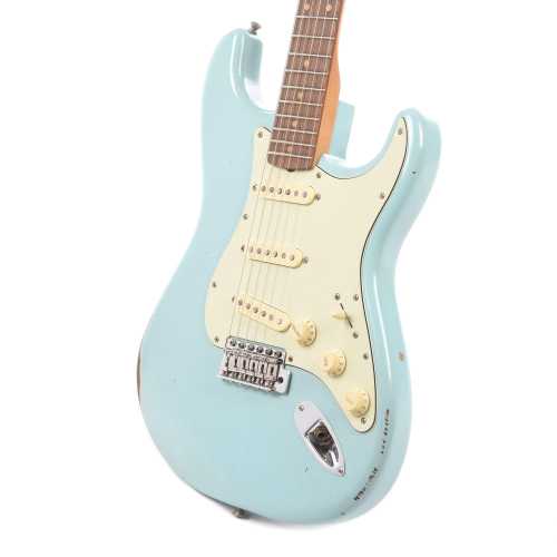 Fender Stratocaster Blue Daphne Blue > Guitars Electric Solid Body ...