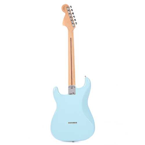 Fender Stratocaster Blue Daphne Blue > Guitars Electric Solid Body ...