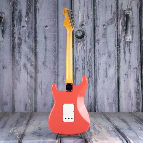 Fender Stratocaster Journeyman Relic, Faded Aged Fiesta Red > Guitars ...