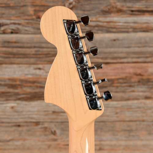 Fender Stratocaster Yellow Monaco Yellow > Guitars Electric Solid Body ...