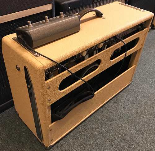 Fender Super-Sonic 112 Blonde > Amps & Preamps | Imperial Guitar ...