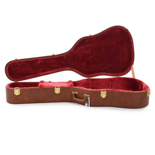 Gibson > Cases | Chicago Music Exchange > Guitars Amps & More
