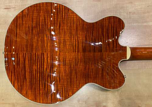 Gretsch G6609TFM Players Edition Broadkaster Center Block Bourbon Stain ...