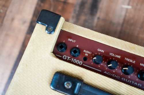 Guyatone GT-1000 Tweed > Amps & Preamps | A Flash Flood of Gear