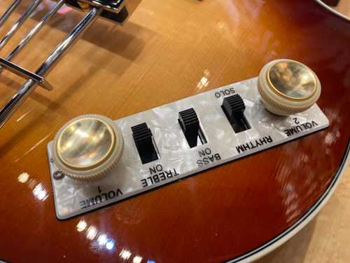 Hofner Contemporary Cavern 500/1 Violin Beatle Bass Sunburst > Guitars ...