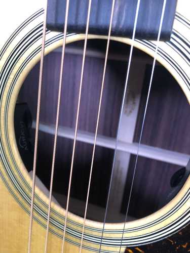 Martin HD-28e Natural > Guitars Flattop Electric & Acoustic | RetroMusic