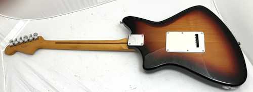 2022 Fender Meteora sunburst > Guitars Electric Solid Body | RetroMusic