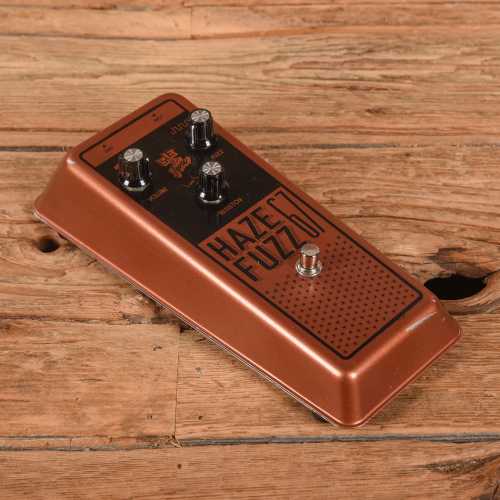 Isle of Tone Haze 67 Fuzz Haze 67 Fuzz > Effects | Chicago Music Exchange