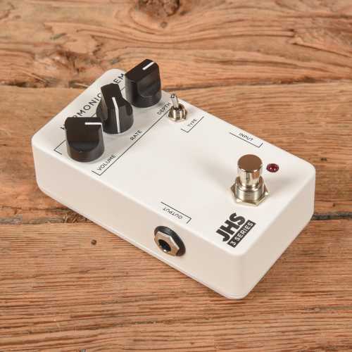 JHS 3 Series Harmonic Trem 3 Series Harmonic Trem > Effects | Chicago ...