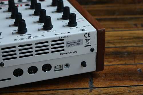 JoMox Alpha Base Analog Drum Synthesizer > Keyboards | Rock n Roll ...