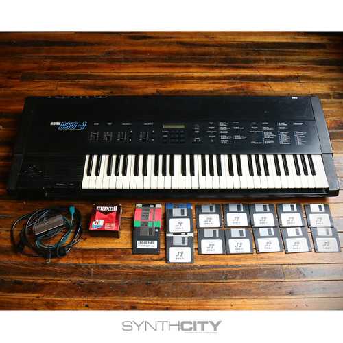 Korg 1980s DSS-1 Digital Sampling Synthesizer w/ Extras Synth ...