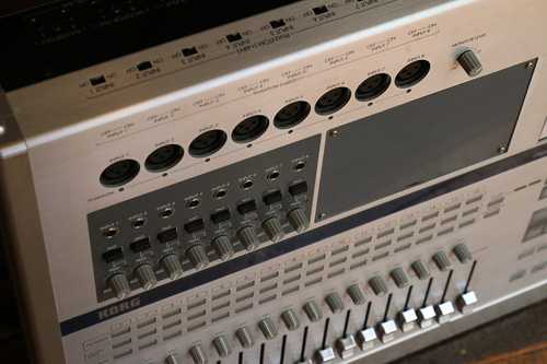 Korg D16XD 16-Track Digital Recorder Re > P.A. & Sound Reinforcement ...