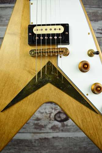 Kurt Wilson Flying V > Guitars Electric Solid Body | The Loft at Lays ...