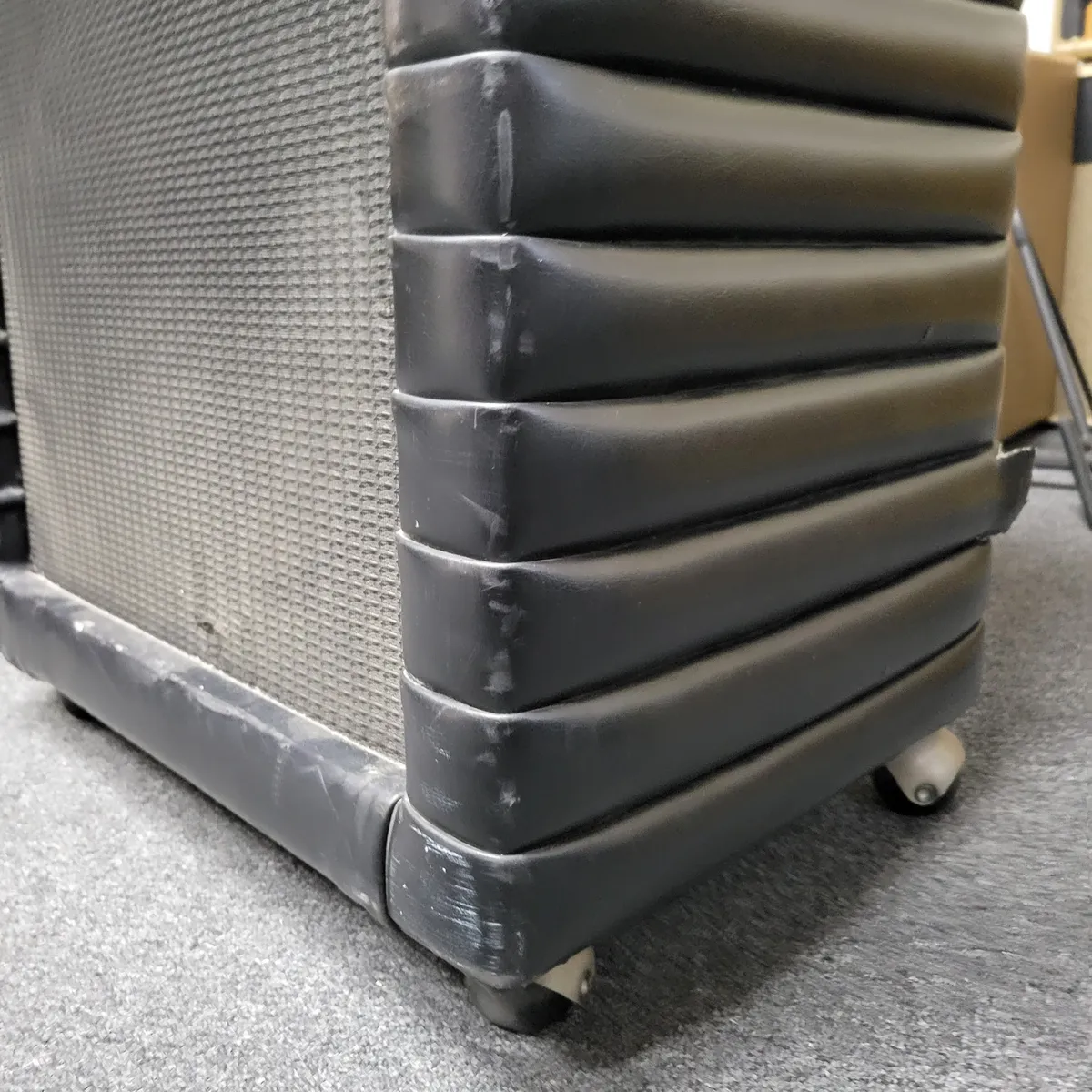 1968 Kustom 2x15" Speaker Cabinet JBL D130F-6 Loaded Black > Bass ...