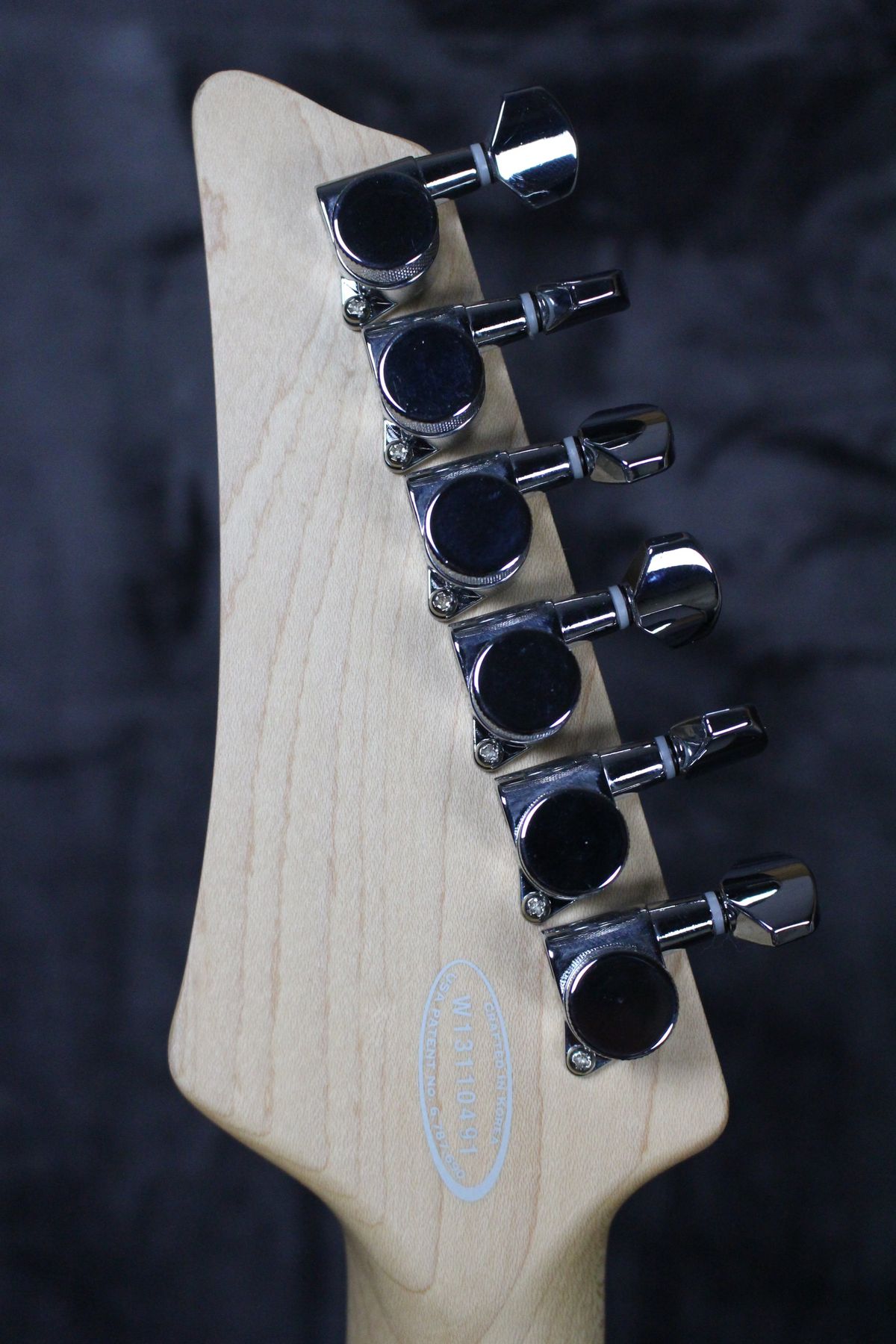 Line 6 James Tyler Variax JTV-69 > Guitars Electric Solid Body | Empire ...