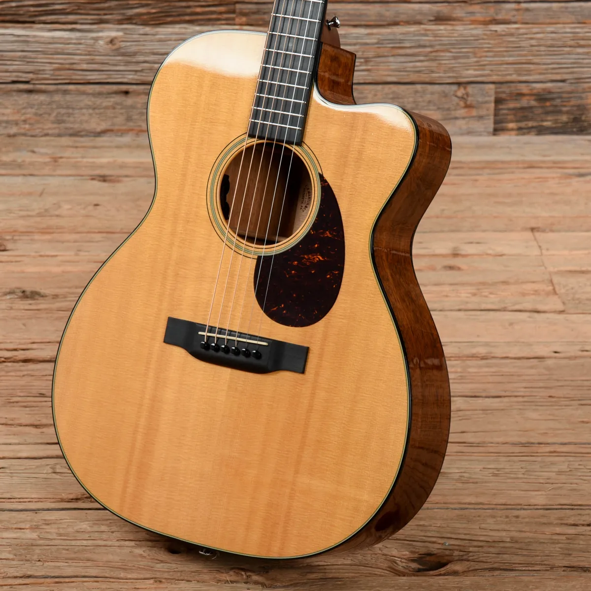 Martin OMC-18E OMC-18E Natural Natural > Guitars Acoustic | Chicago ...