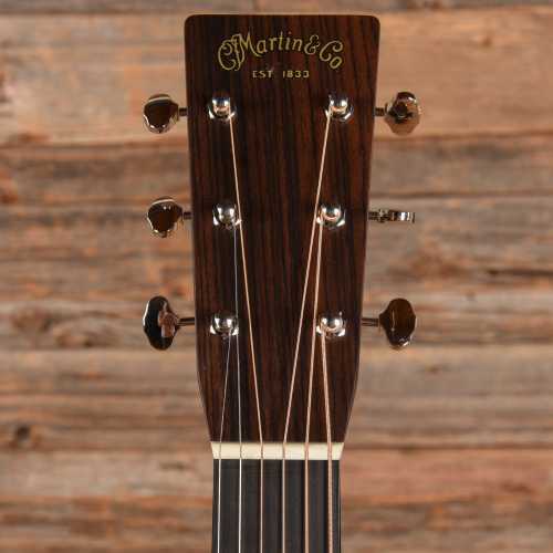Martin Standard Series HD-28 Standard Series HD-28 Natural Natural ...