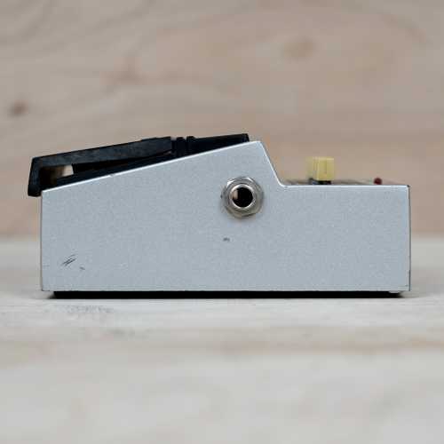 1980 Maxon GE-01 Graphic EQ Silver > Effects | A Flash Flood of Gear