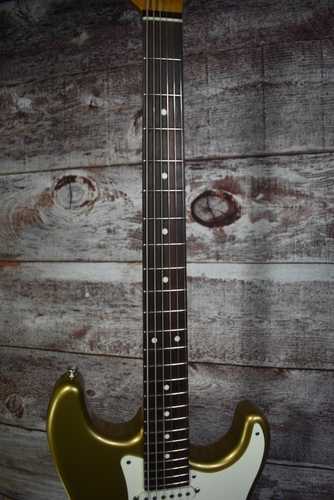 Philco Baritone S-Style Gold > Guitars Electric Solid Body | The Loft ...
