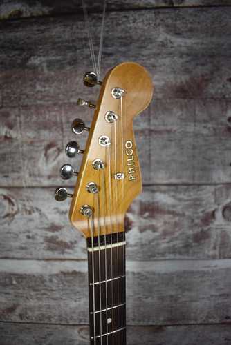 Philco Baritone S-Style Gold > Guitars Electric Solid Body | The Loft ...