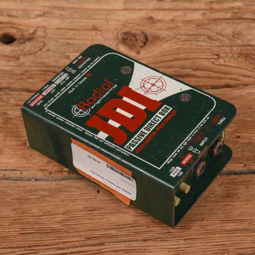 Radial JDI Passive Direct Box JDI Passive Direct Box > Recording ...