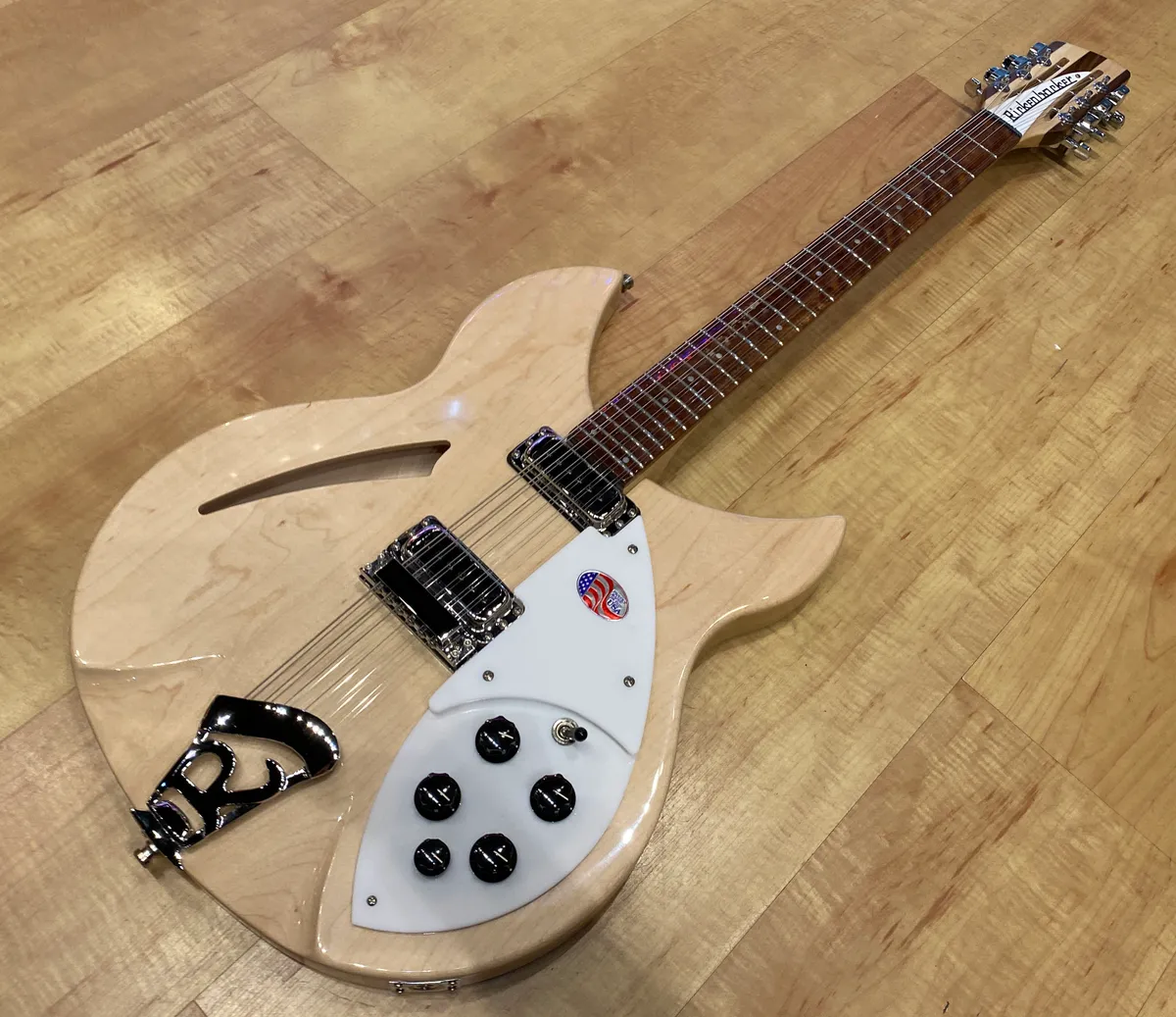 Rickenbacker 330/12 MapleGlo > Guitars 12 String Electric & Acoustic ...