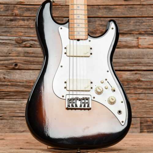 Squier Bullet by Fender Bullet H-2 Sunburst Sunburst > Guitars Electric ...