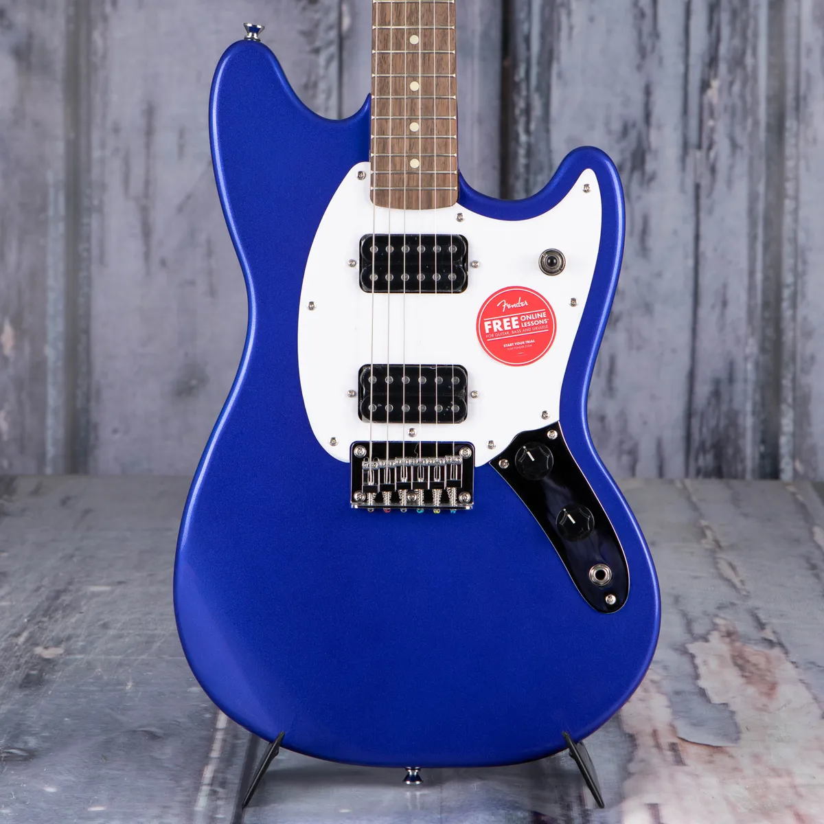 ARCHIVED Squier Blue > Guitars Electric Solid Body | Replay Guitar Exchange