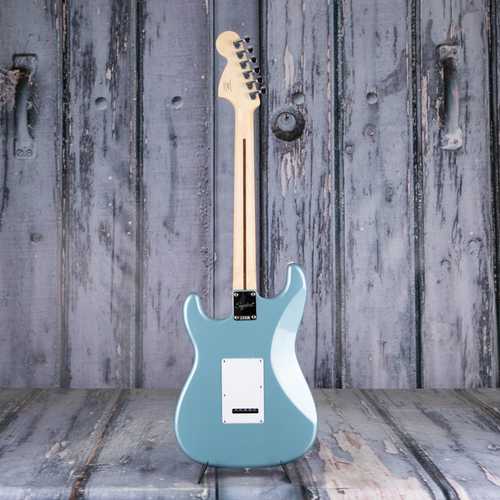 ARCHIVED Squier Blue > Guitars Electric Solid Body | Replay Guitar Exchange
