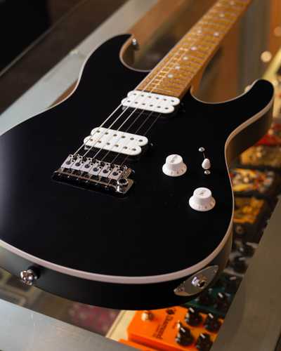 Suhr Modern Custom Black Satin > Guitars Electric Solid Body ...