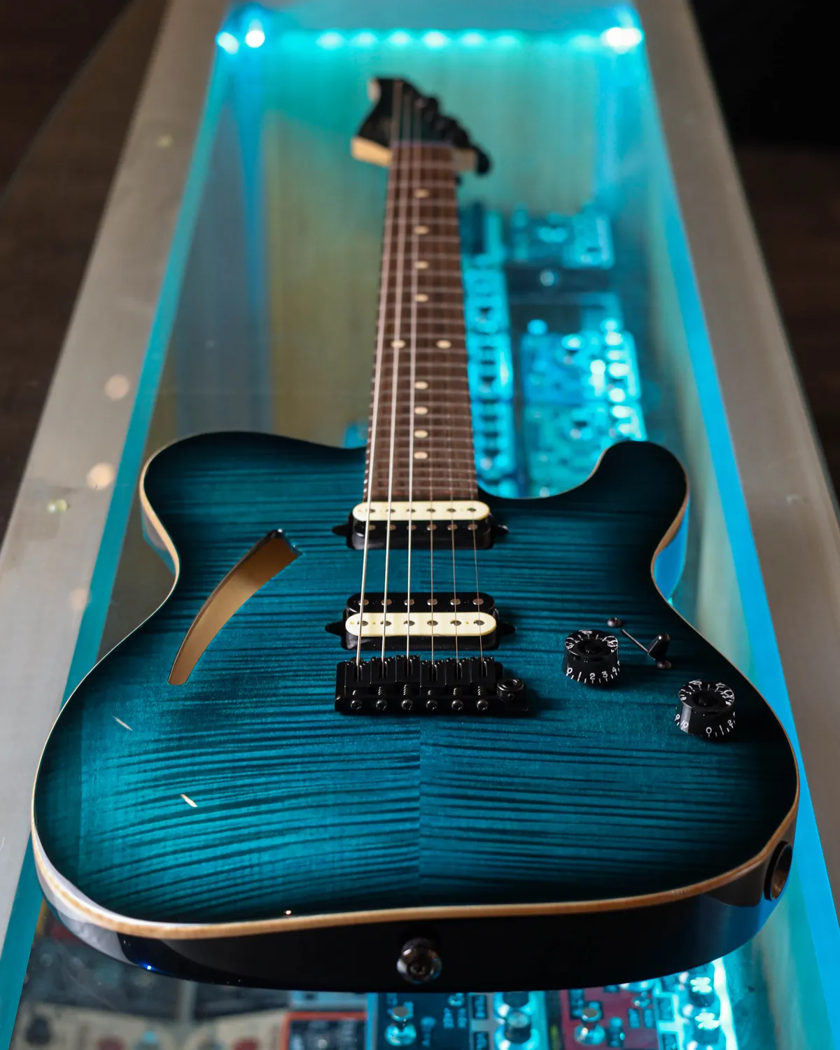 Suhr Modern T Custom Trans Teal Burst > Guitars Electric Solid Body ...