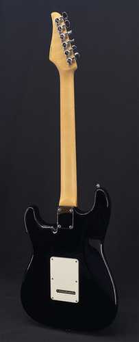 Suhr Suhr Classic S in Black with HSS Pickup Configuration and Maple ...