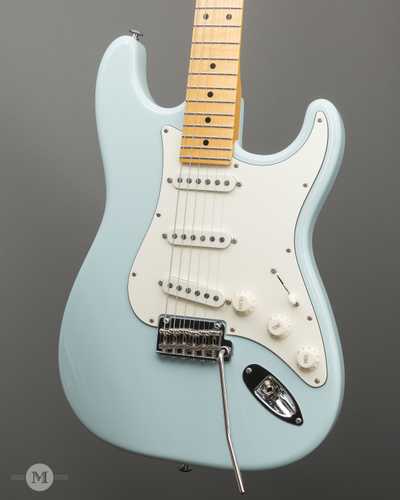 Suhr Suhr Guitars - Classic S Antique - Sonic Blue - Maple Fingerboard ...