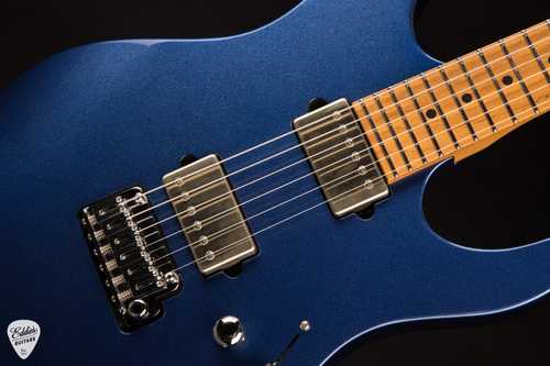 Suhr Suhr Modern Roasted - Sapphire Blue Metallic > Guitars Electric ...