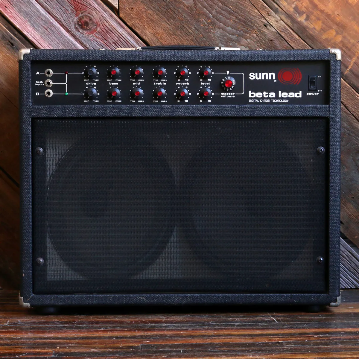 Sunn Beta Lead Combo Amp > Amps & Preamps | Rock n Roll Vintage Guitars