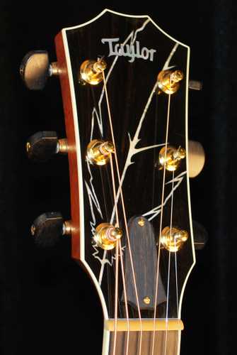 Taylor Custom Grand Concert Clint Black #68/100 Natural > Guitars ...