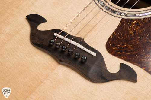Taylor Legacy 815e > Guitars Acoustic | Eddie's Guitars