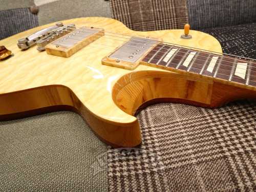 Tokai LS > Guitars Electric Solid Body | TCGAKKI