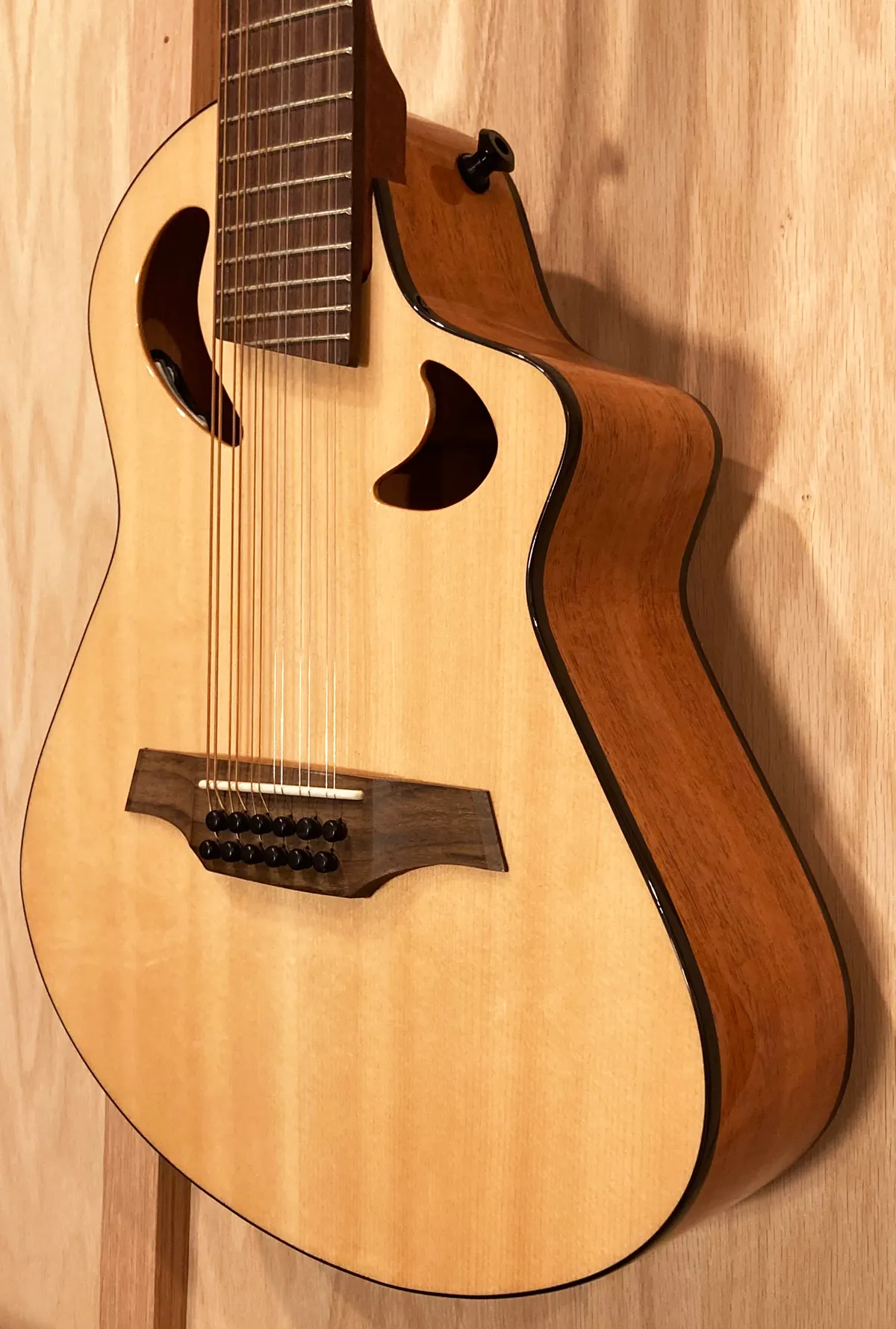 Veillette Avante Gryphon Hi-D 12 String Natural > Guitars 12 String ...
