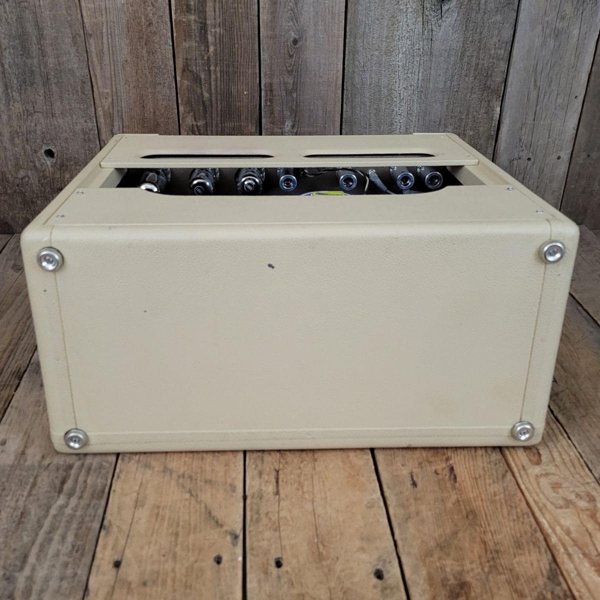 2008 Victoria Regal II Blond Tolex > Amps & Preamps | Mahar's Vintage ...