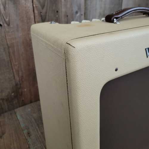 2008 Victoria Regal II Blond Tolex > Amps & Preamps | Mahar's Vintage ...