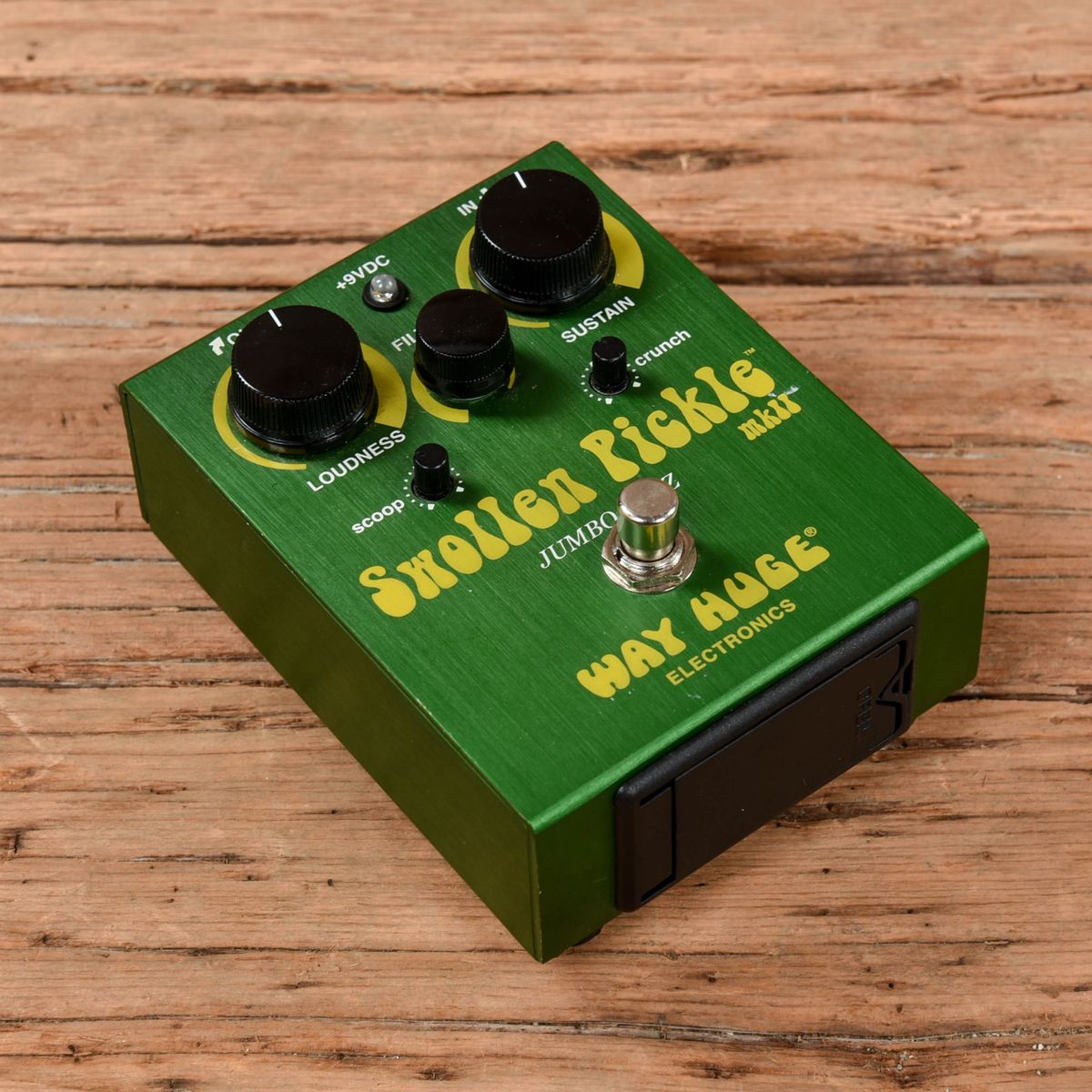 Way Huge WHE401 Swollen Pickle MkII Jumbo Fuzz WHE401 Swollen Pickle ...