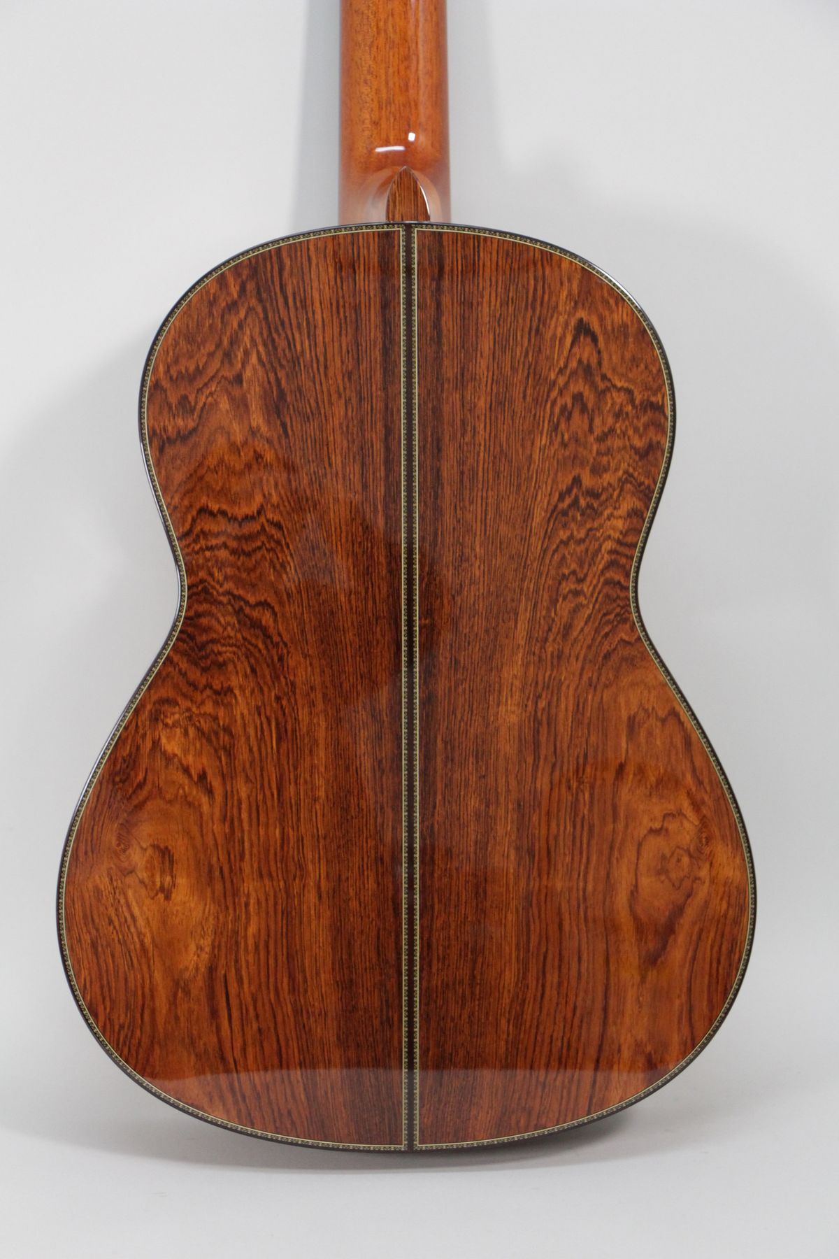 Yamaha GC-41 Spruce > Guitars Classical & Nylon | Imperial Vintage Guitars
