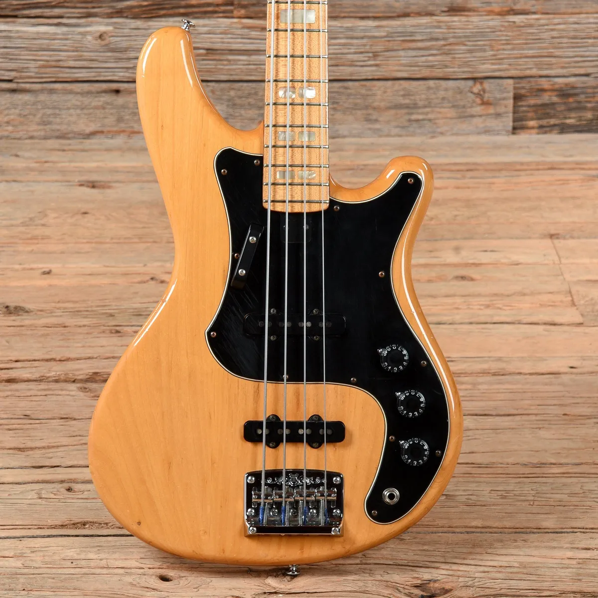 Yamaha Super Bass 800 Super Bass 800 Natural Natural > Guitars Bass ...